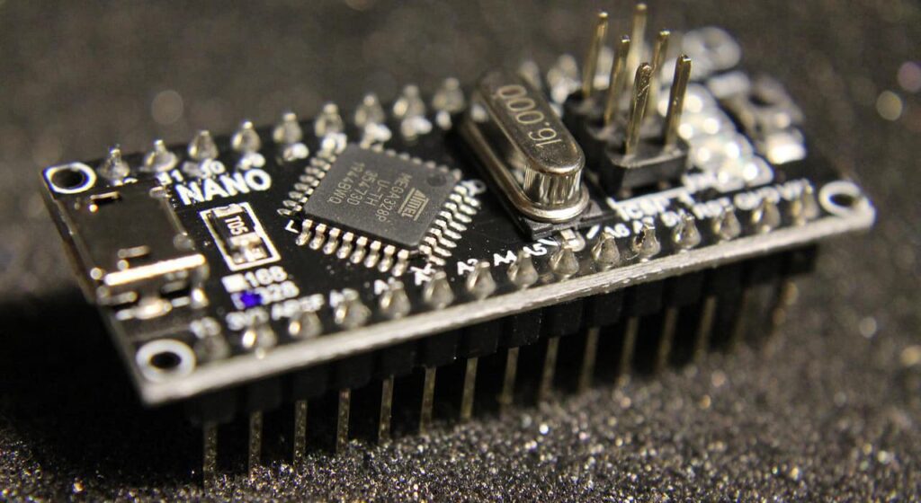 What You Need To Program A Microcontroller Electro Unics